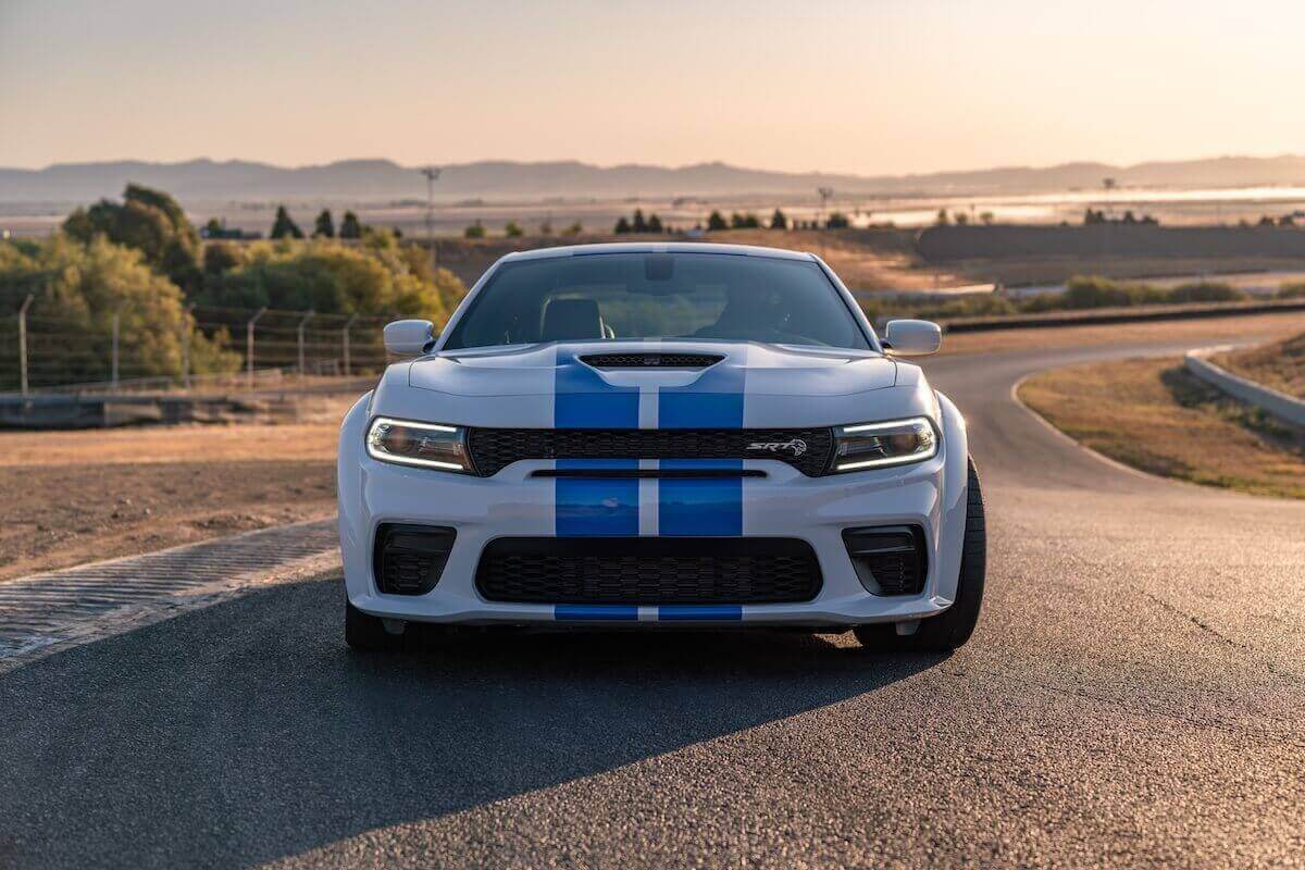 SRT Hellcat Review - The Savvy List
