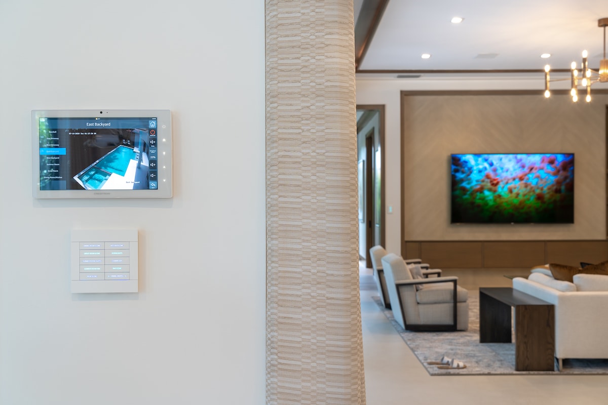 Smart Home Tech For Custom Homes - The Savvy List